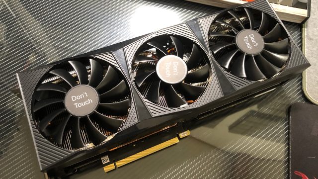 Stable DiffusionでRTX3090を使う場合は、絶対に必要になるVRAM用クーラー - Items