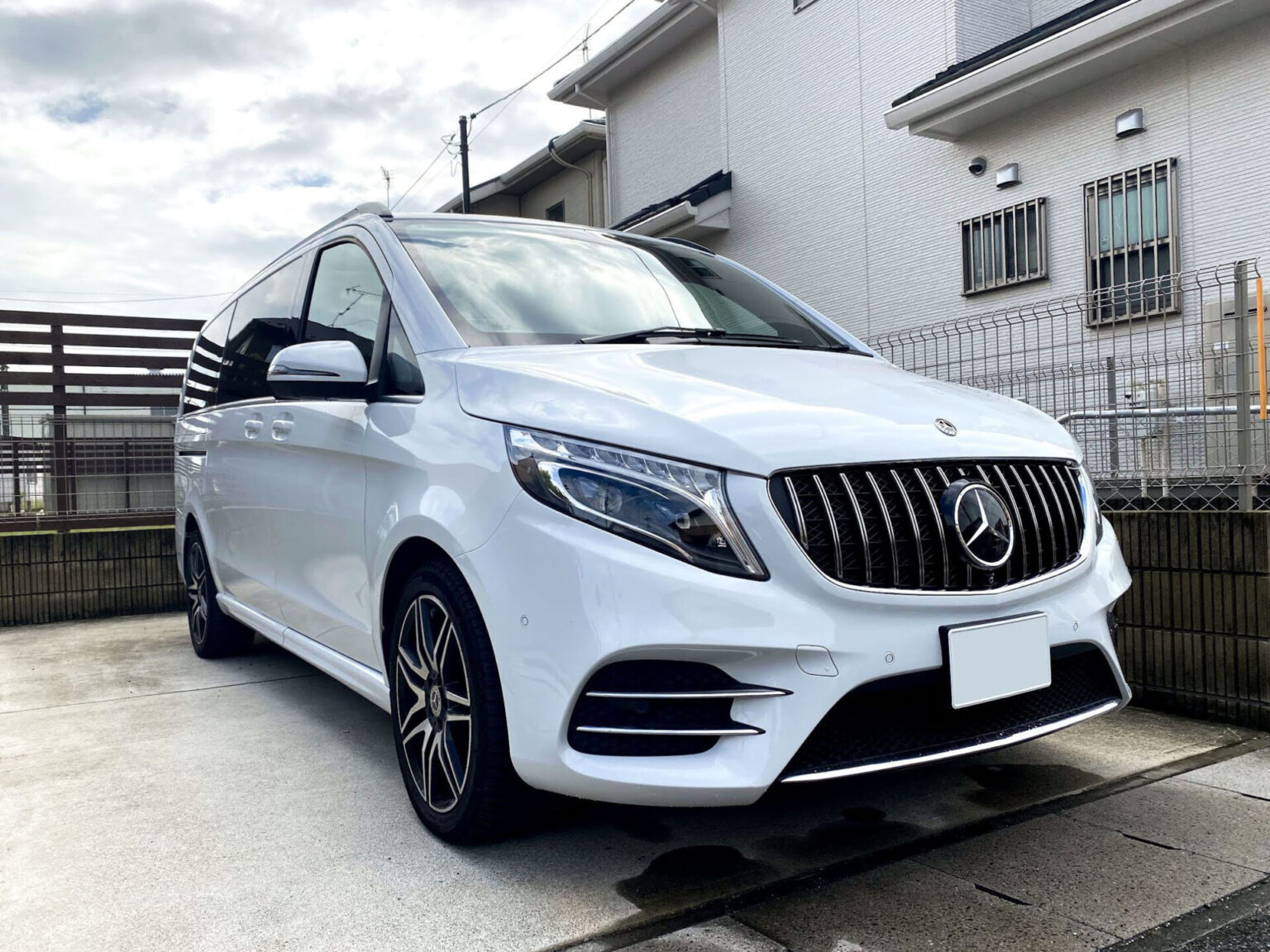 買って解った、メルセデス・ベンツ Vクラスの良いところ・注意点（W447 V220dスポーツロング） - Items